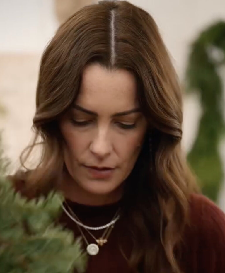 A First Look: The Teaser for With Love, Meghan — Holiday Celebration ...